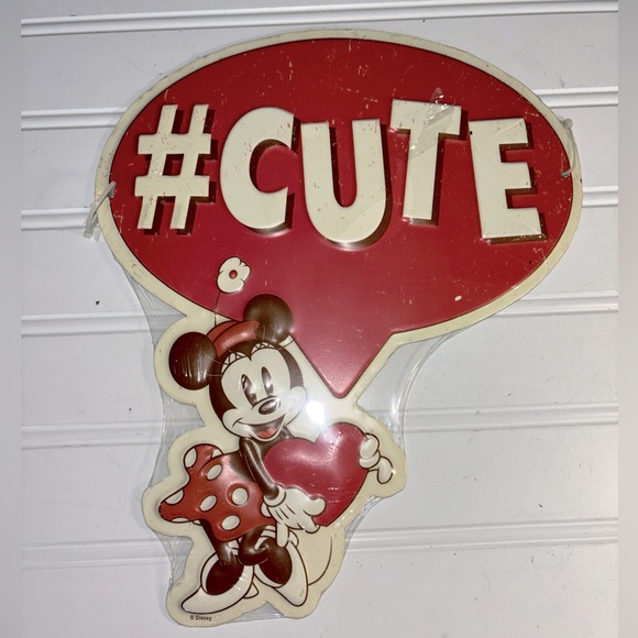 Open Road Brands | Wall Decor | Open Road Minnie Mouse Distressed Metal ...